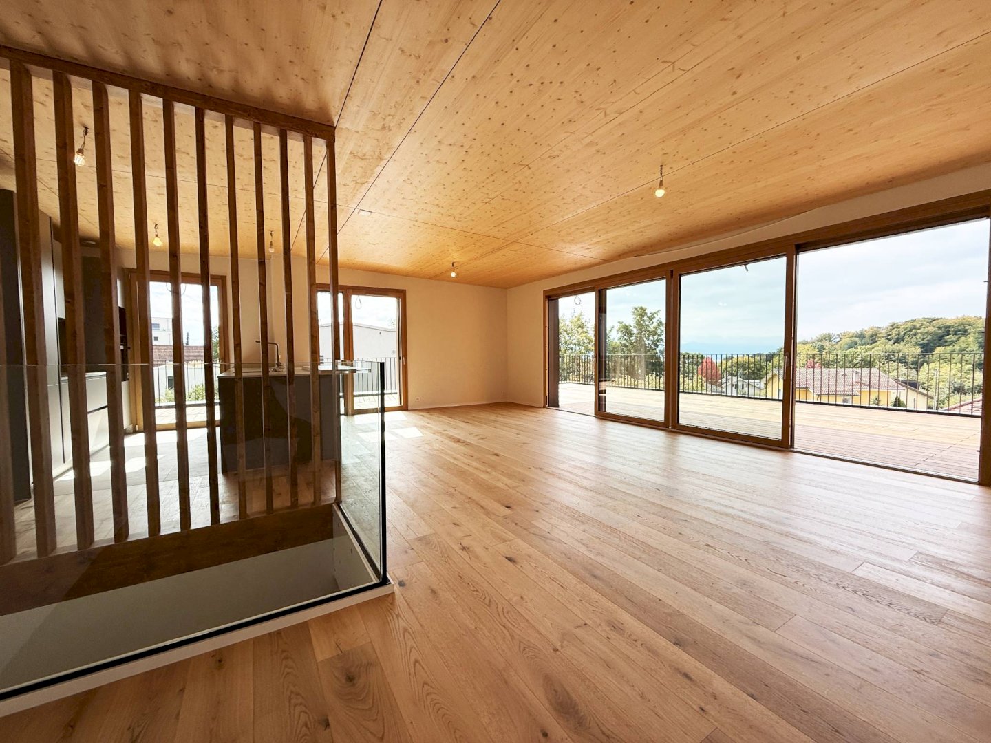 Exceptional top-floor maisonette with large sun terrace - Swiss ...